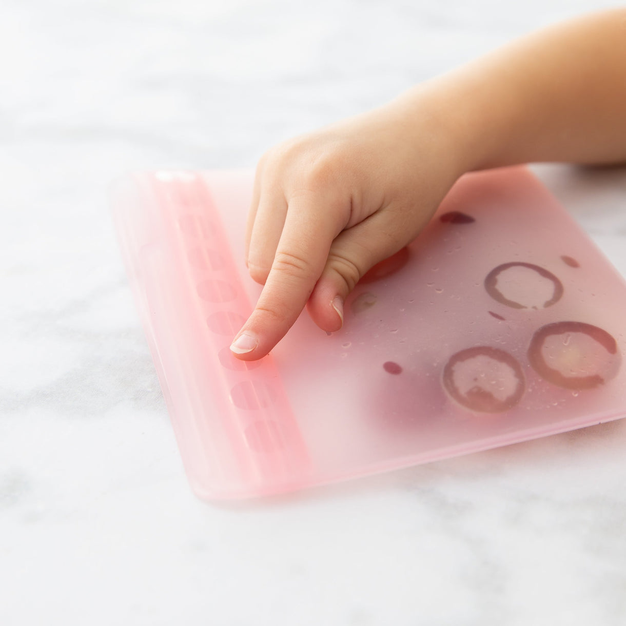 Pink Silicone Food Storage Bags For Meal Prep, Lunch & More! | Bumkins